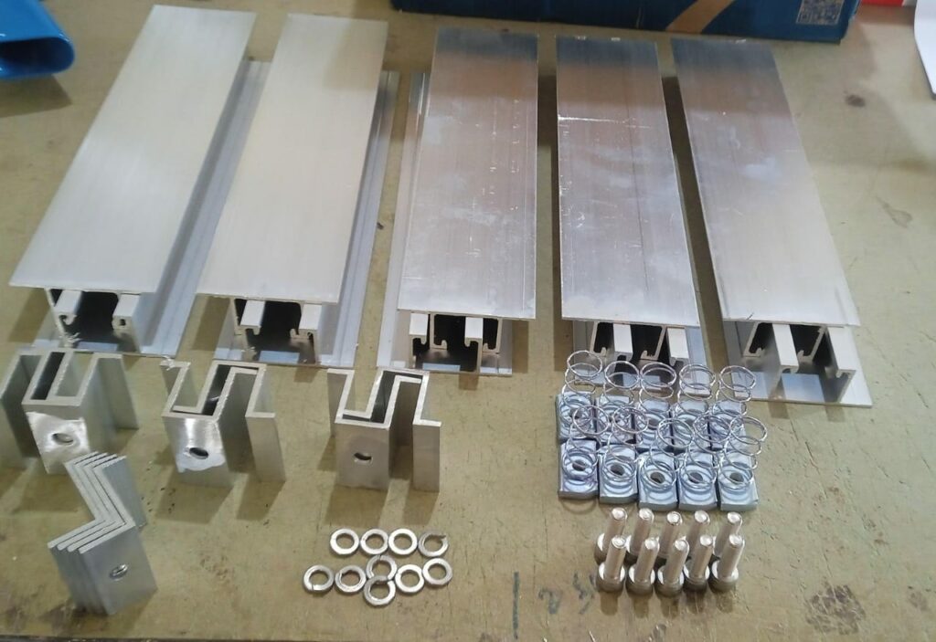 4 Solar Panel Mounting kit with 300mm Micro channels – SuRCLe Solar ...